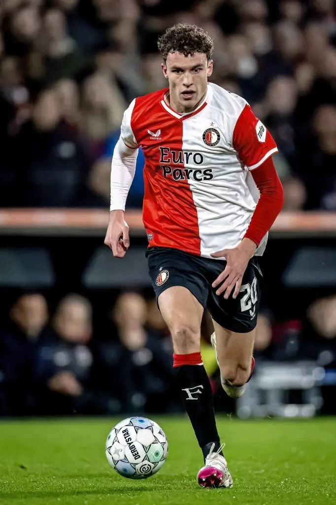 Soccer Picks, Predictions, Parlays & Picks of the Day