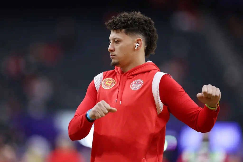 NFL Locker Room Game Analysis, News, Injuries & Matchups | BetUS