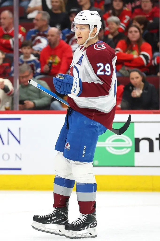 NHL Expert Picks & Predictions - NHL Picks and Parlays