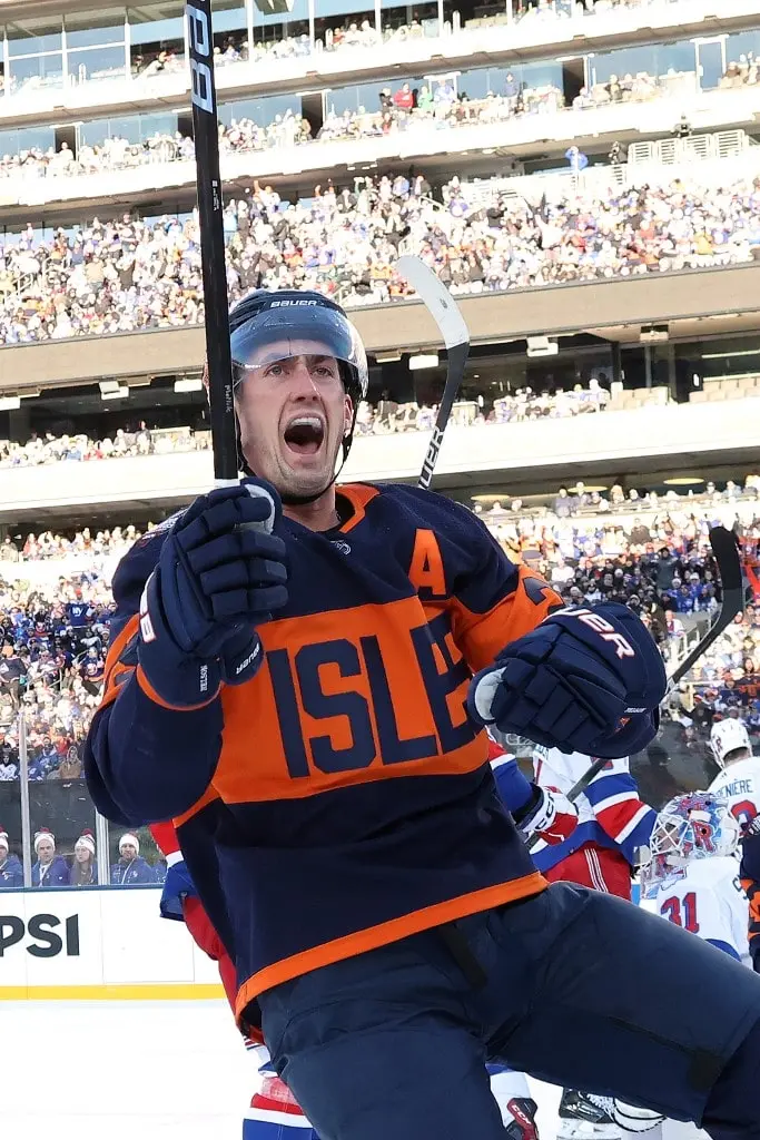 NHL Expert Picks & Predictions - NHL Picks and Parlays