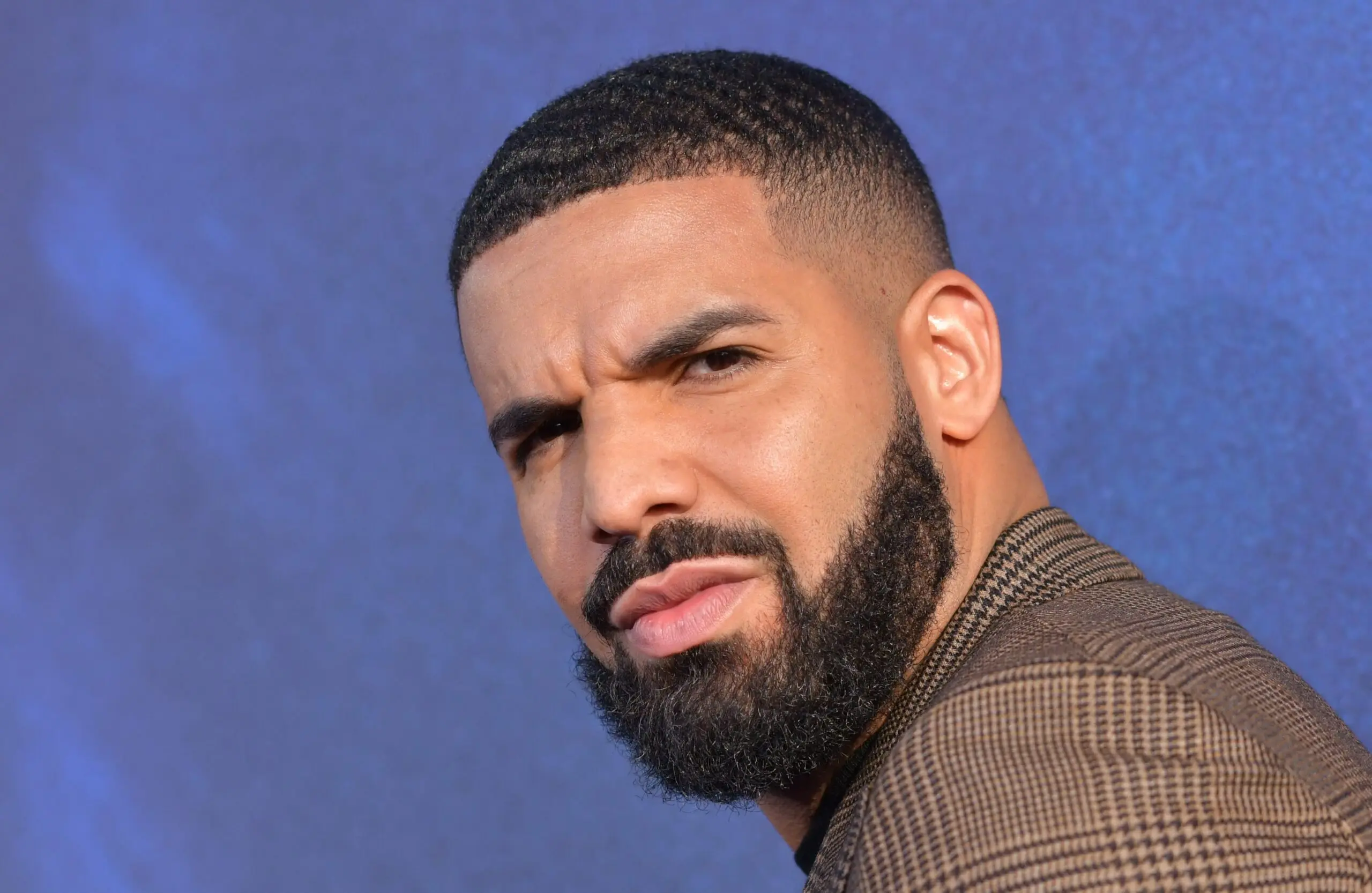 Is This Real? Drake vs Kendrick Lamar Boxing Match Odds!