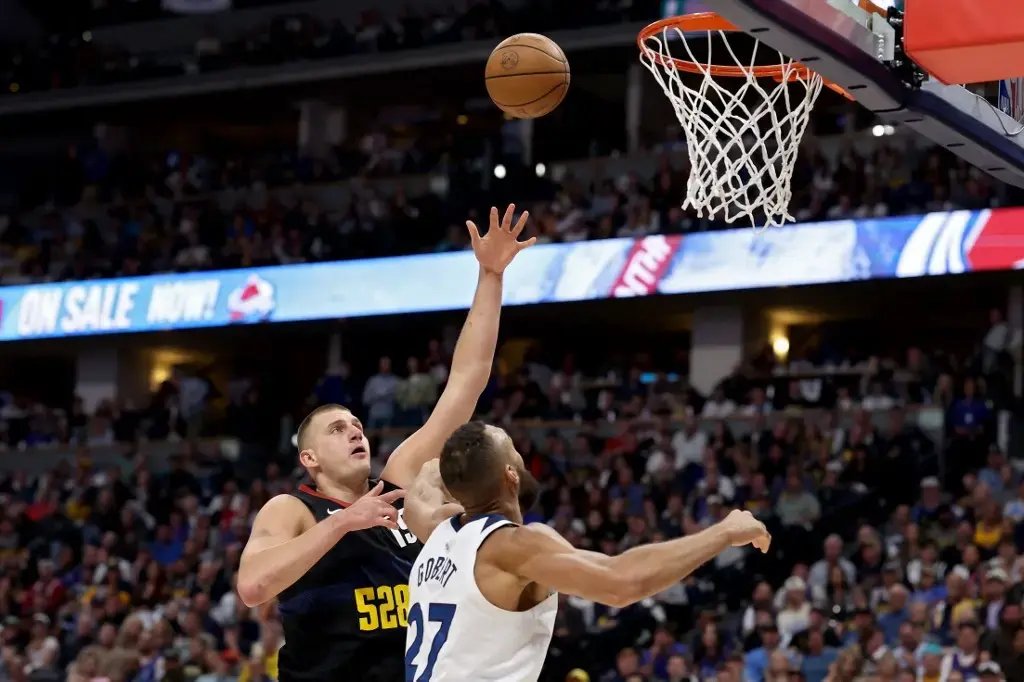 Underdog Nuggets Outright Pick to Oust Timberwolves in Game 6