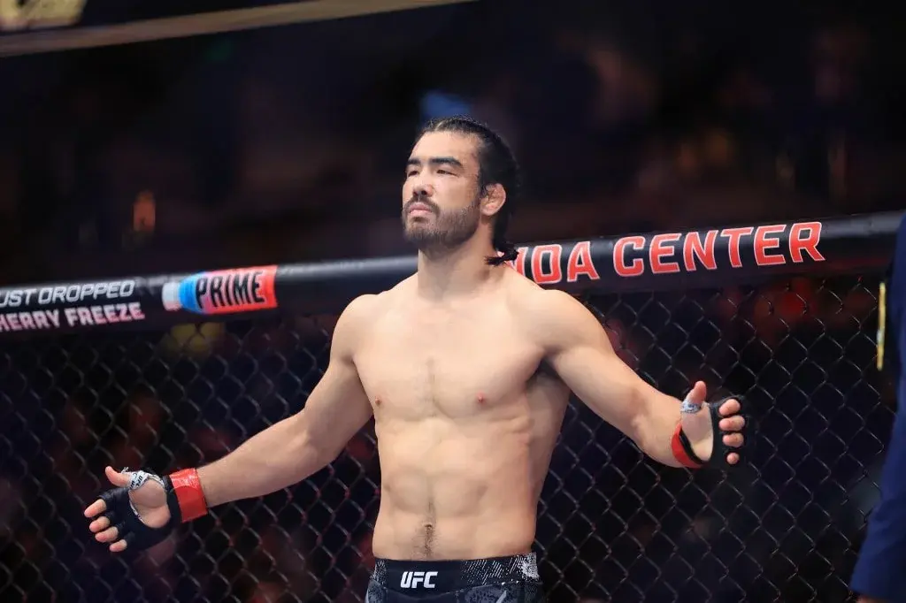 UFC Vegas 93: Parlay Picks You Won't Want to Miss!