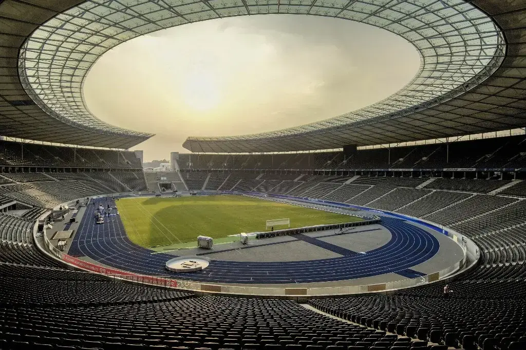 Who Has the Biggest Stadiums: The Euros or Copa America?