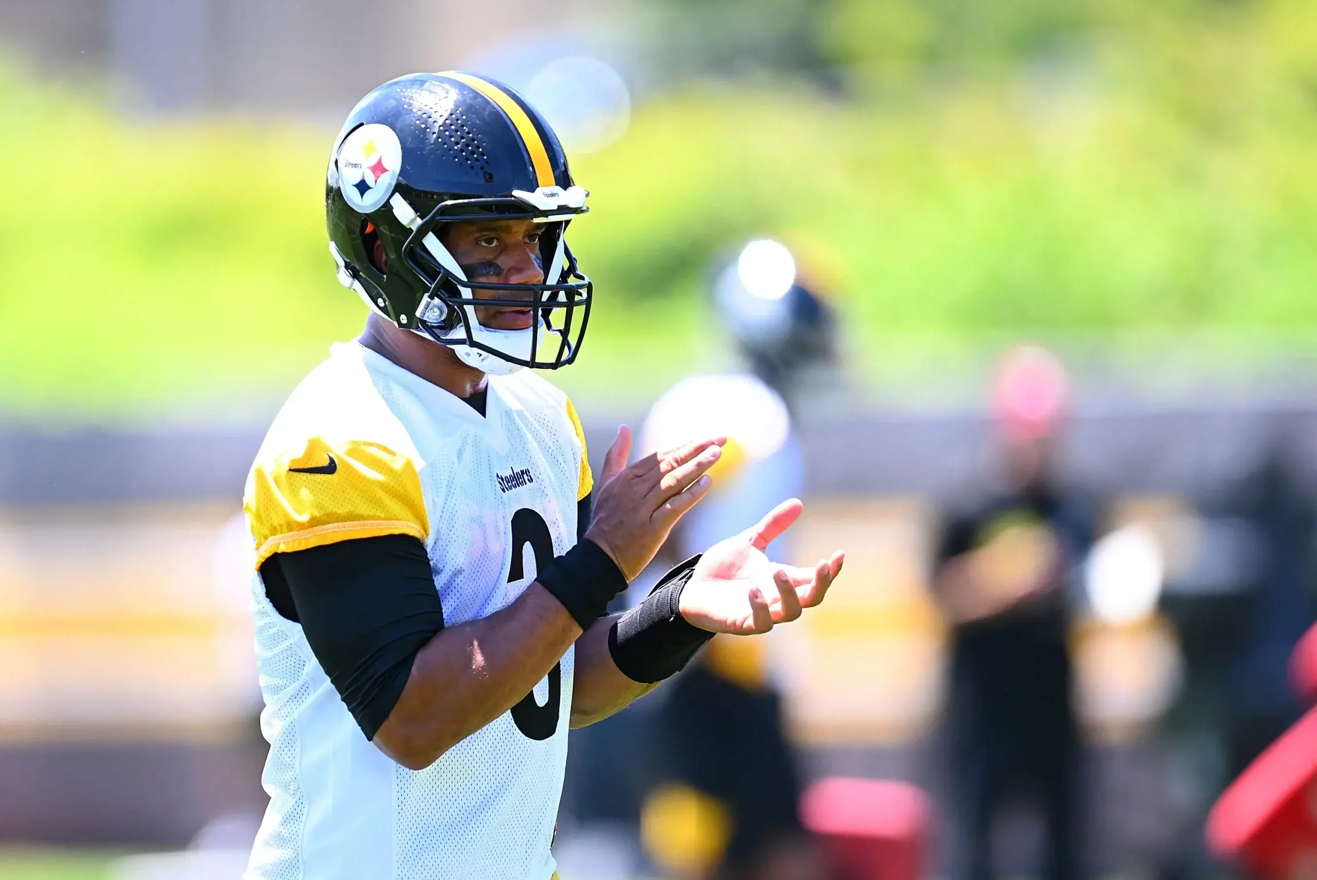 QB Battle Makes Steelers a Must-Watch Preseason Team