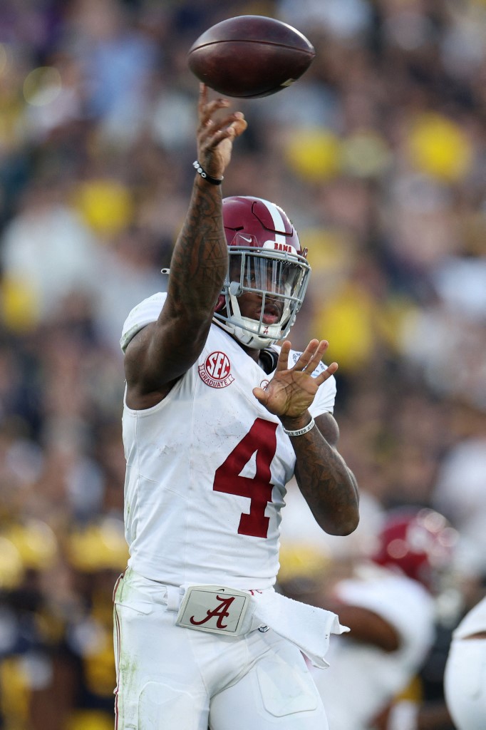 College Football Betting News, Odds, Picks