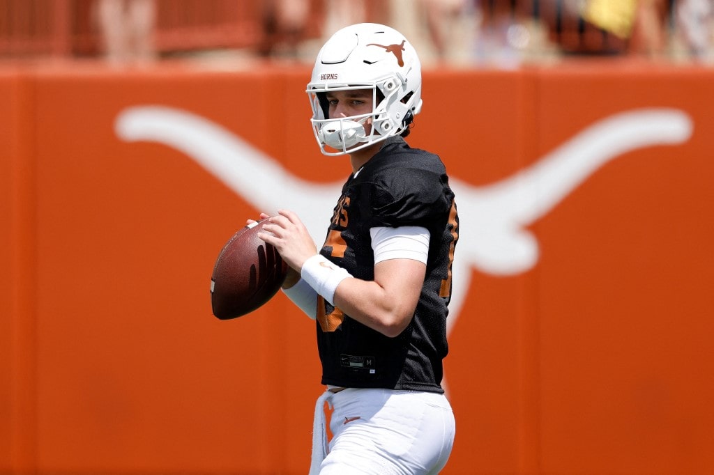 Texas vs Mississippi State Picks: Bet Longhorns ATS 9/28