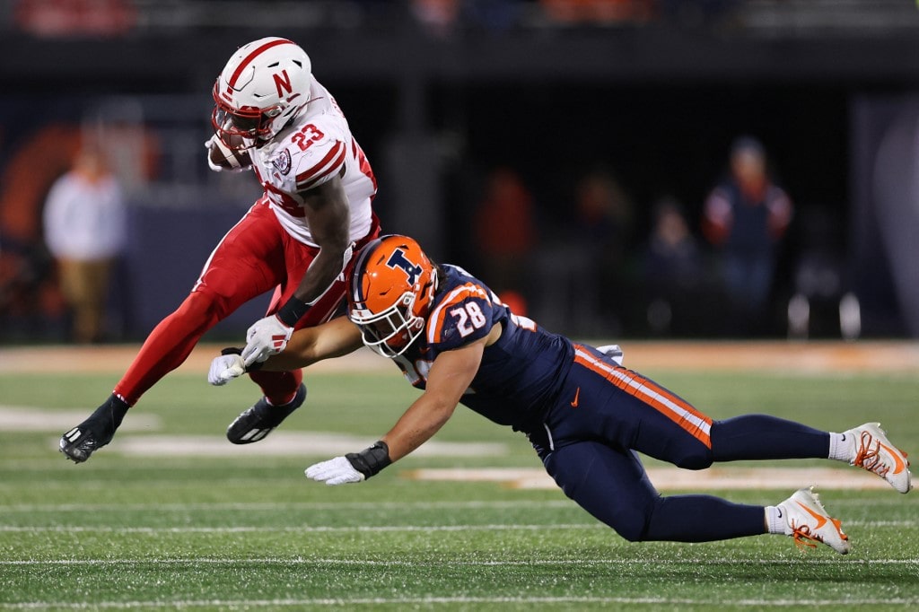 NCAAF Picks: Illinois vs Nebraska Predictions, Odds 9/20