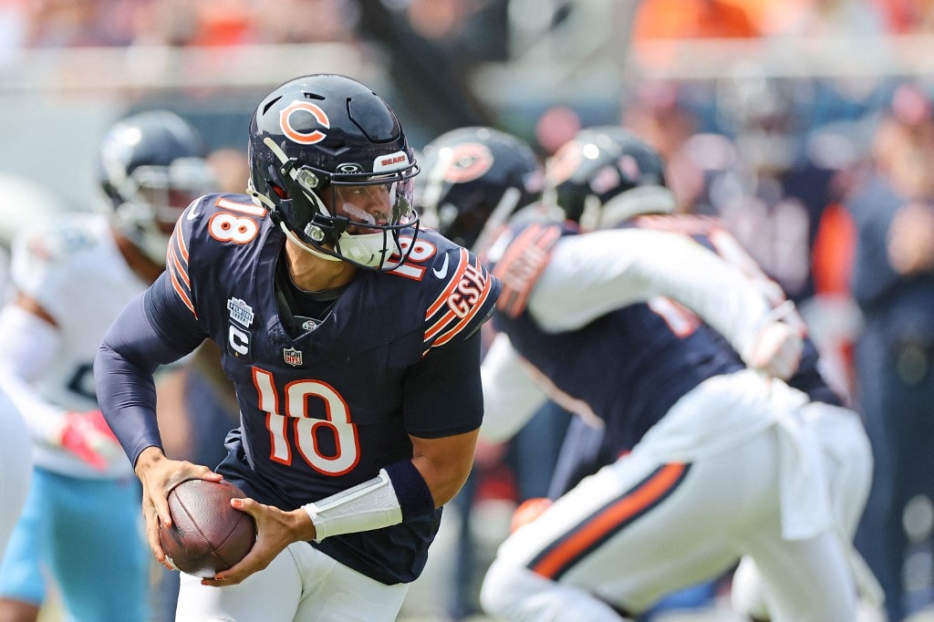 SNF Parlay Picks: Texans, Bears Get Ugly On Offense 9/15