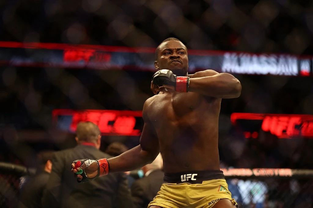 UFC Vegas 98 Parlay Picks: 2 Moneyline Bets - October 12