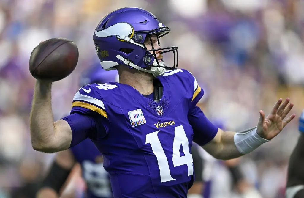 Vikings vs Rams TNF Picks and Parlay Bet for 10/24
