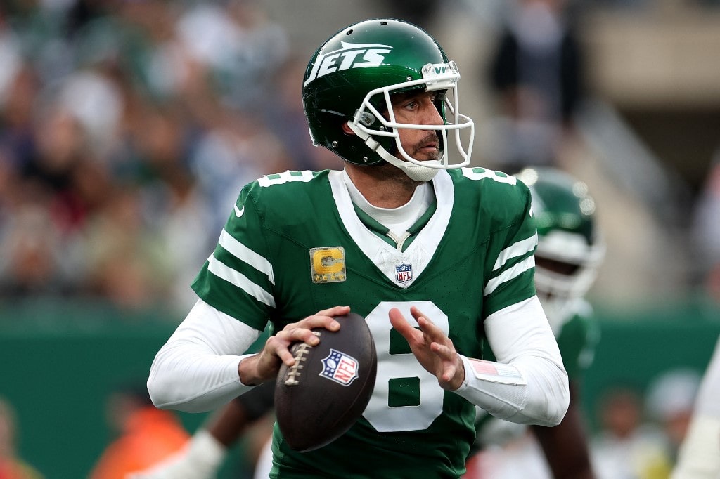 Aaron Rodgers Fizzles, Why Can’t NY Teams Pick Good QBs?