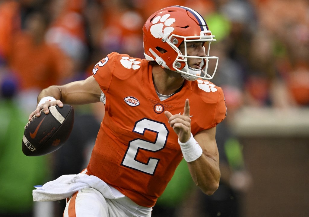 Clemson vs Virginia Odds: Tigers ATS (-6.5), Over Betting Picks 11/9