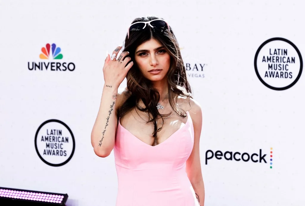 Mia Khalifa Addresses Julian Alvarez Relationship Rumors