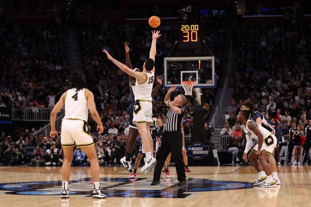 Top 10 Biggest College Basketball Arenas in the U.S.