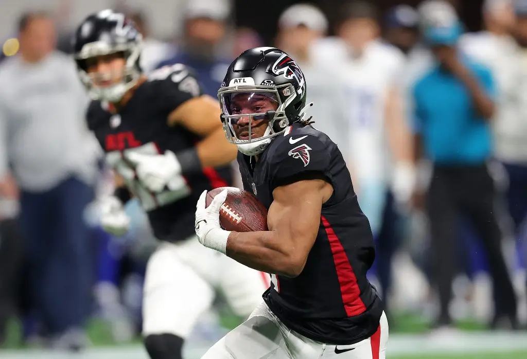 NFL Week 14 Picks in NFC South: Bet Totals on Bucs, Falcons