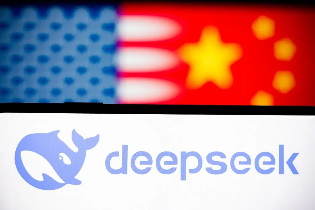 DeepSeek: The New AI Taking the Internet by Storm!