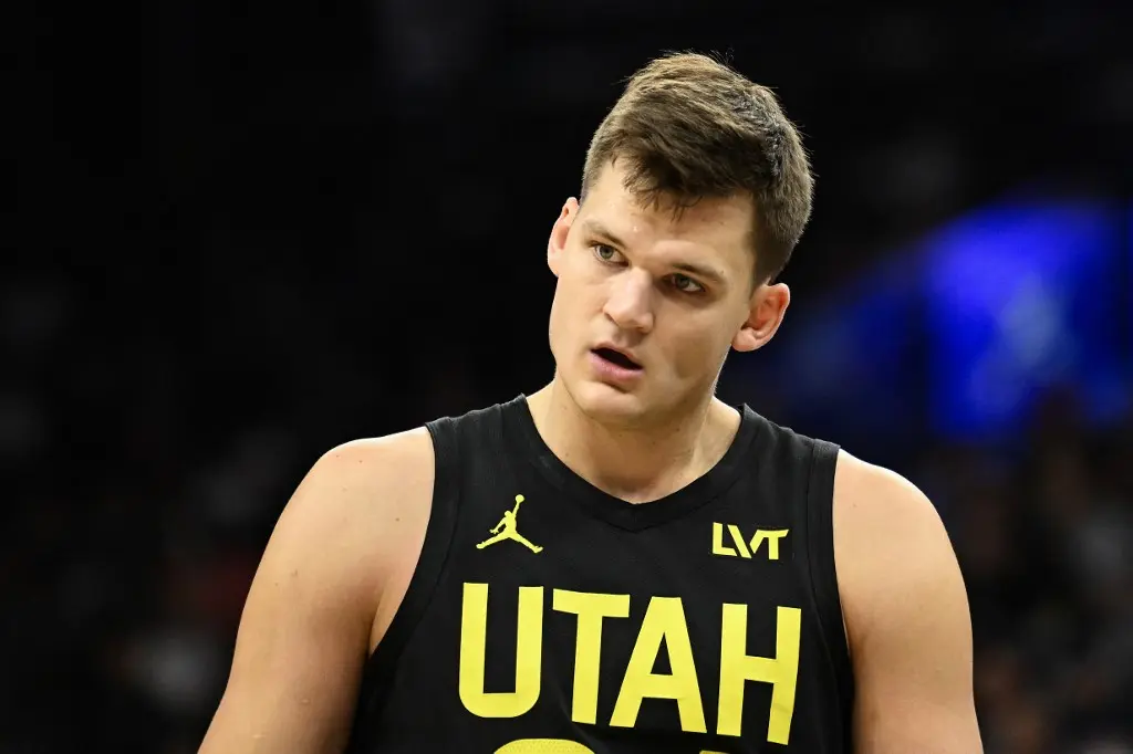 Utah Jazz’s Walker Kessler Is Miss America’s BF, Lucky Guy!