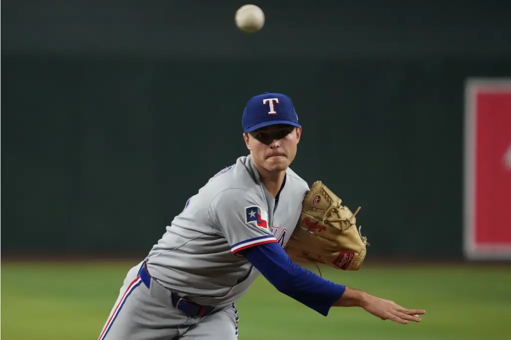 Rangers vs Astros Prediction, MLB Prop Bets and Parlay Picks for Monday ...