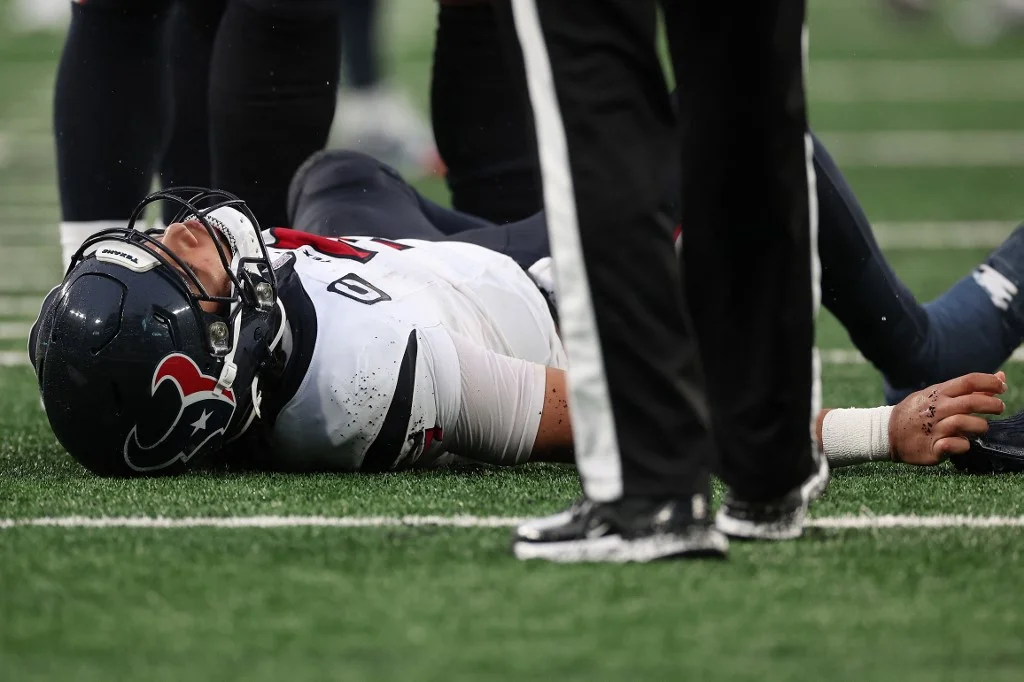 NFL Injury Report: Most Significant Injuries Entering Week 12