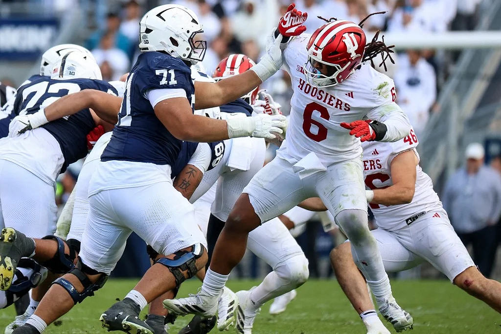 2026 UConn Huskies Betting Hub. Find weekly NCAAF odds, updated betting ...