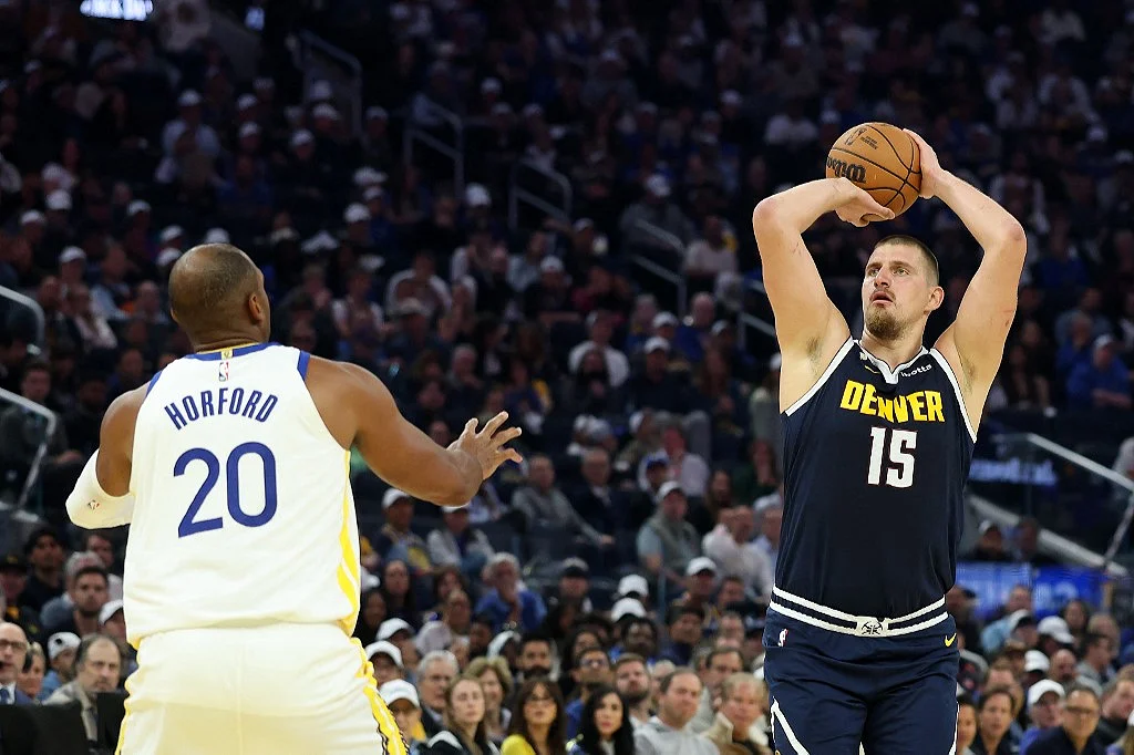 Top 5 Players with the Most Blocks in NBA History