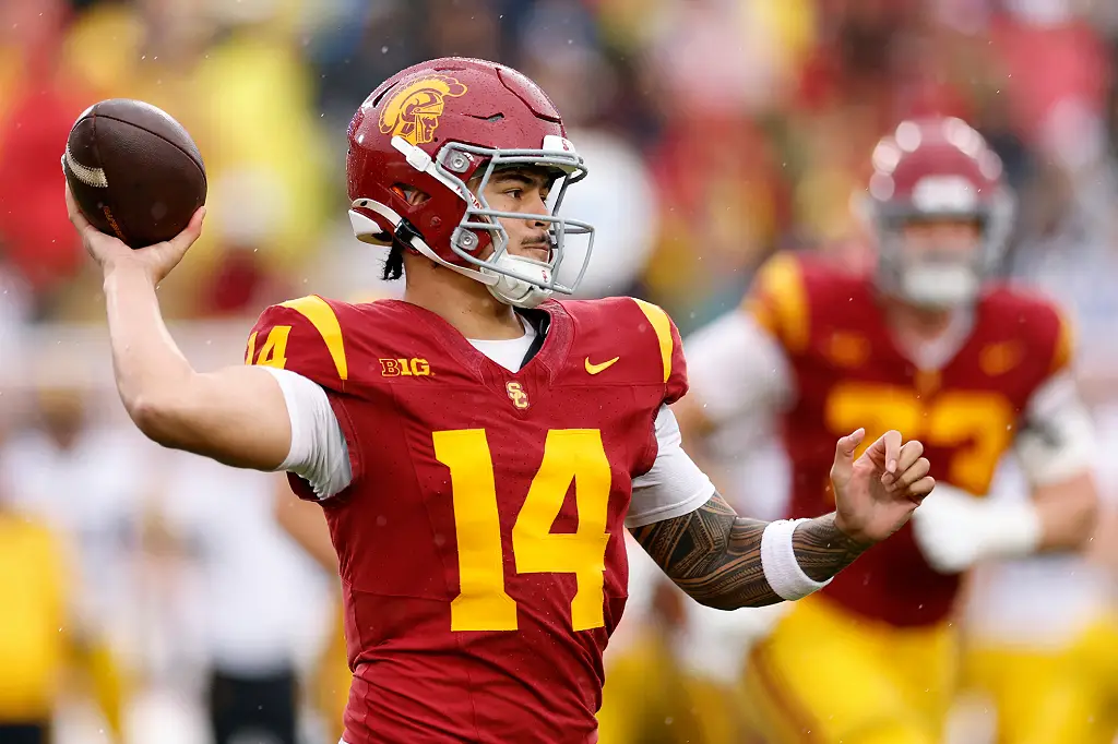 USC vs Oregon Prediction, NCAA Football Prop Bets and Parlay Picks for ...