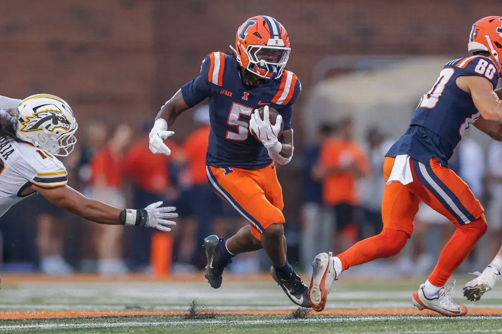 Music City Bowl: Tennessee vs Illinois Prediction, Picks, and Props