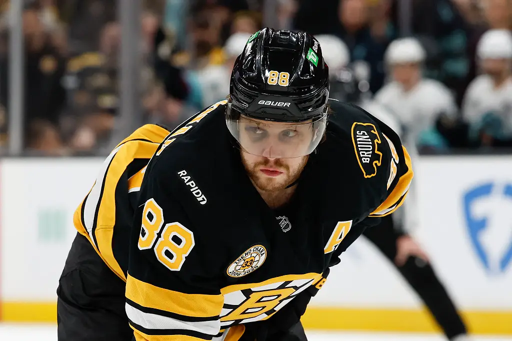 NHL Expert Picks & Predictions - NHL Picks and Parlays