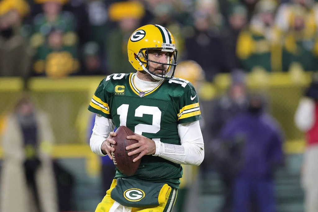 Aaron Rodgers’ Top 10 Greatest Moments in the NFL
